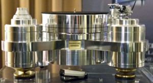 Triangle Art Reference Turntable Review - Dagogo