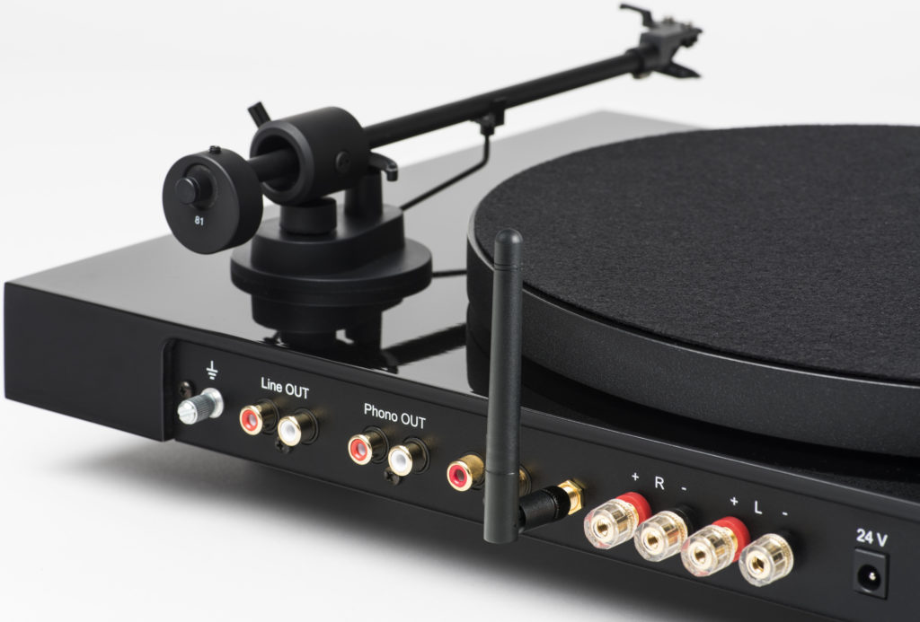 Pro-Ject Audio Jukebox E Bluetooth integrated turntable system Review ...